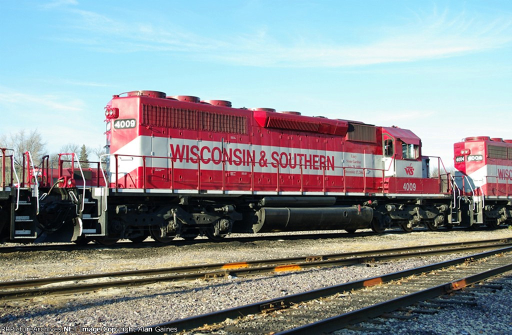 WSOR SD40-2 4009